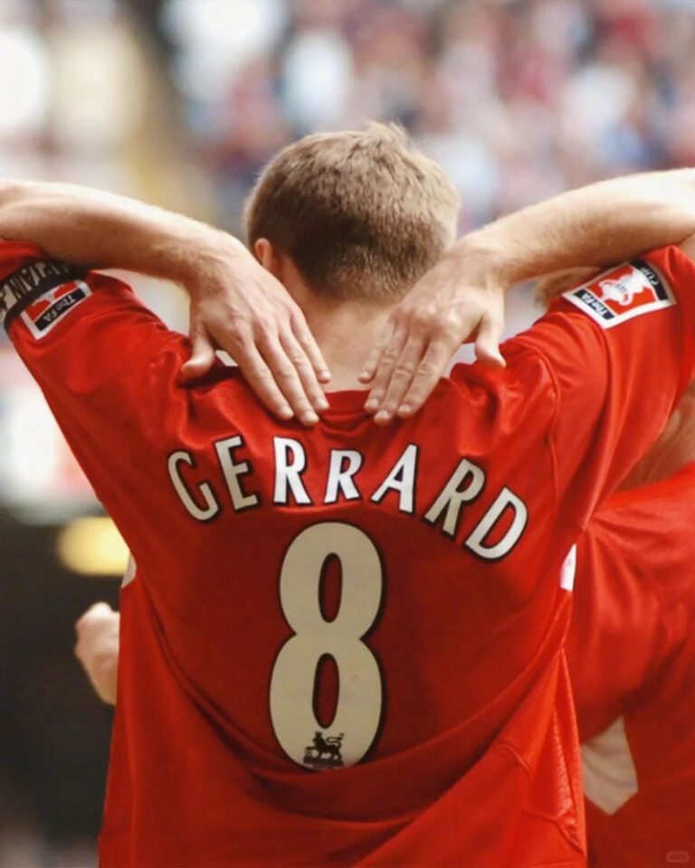 99+ Ảnh Steven Gerrard đẹp mãn nhãn cho fan bóng đá Liverpool đích thực