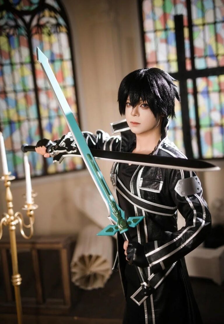 99+ Ảnh Cosplay Kirito chuẩn nguyên tác: Đỉnh cao tạo hình Sword Art Online