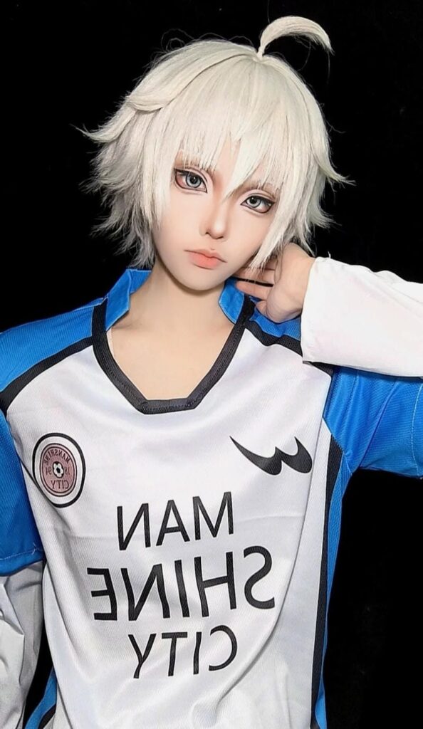 99+ Ảnh Nagi cosplay đầy khí chất làm fan Blue Lock đứng ngồi không yên